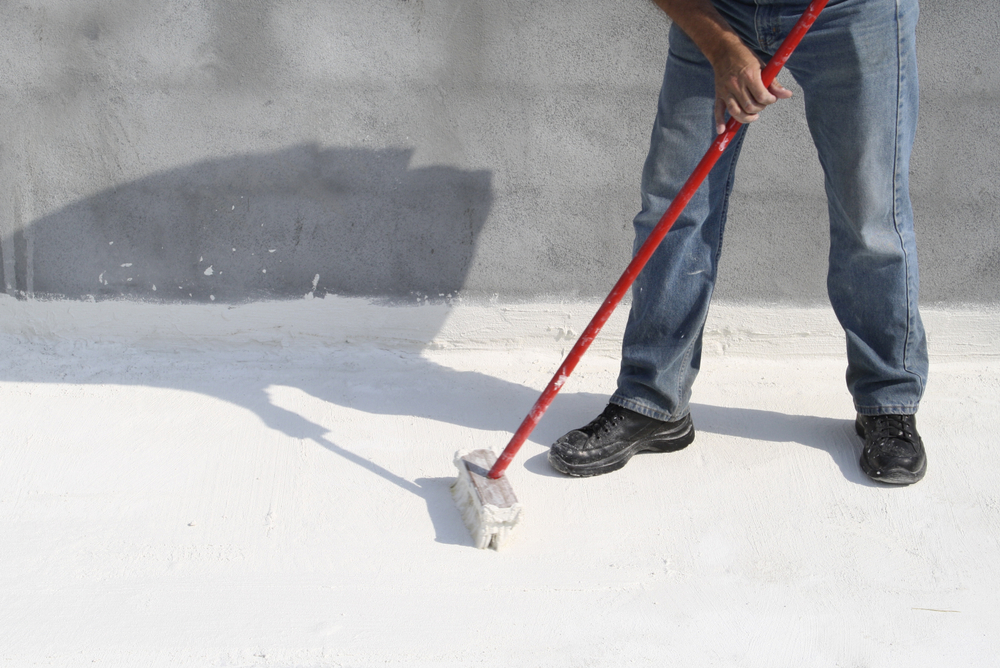 4 Reasons to Apply a Roof Coating System on Your Commercial Building